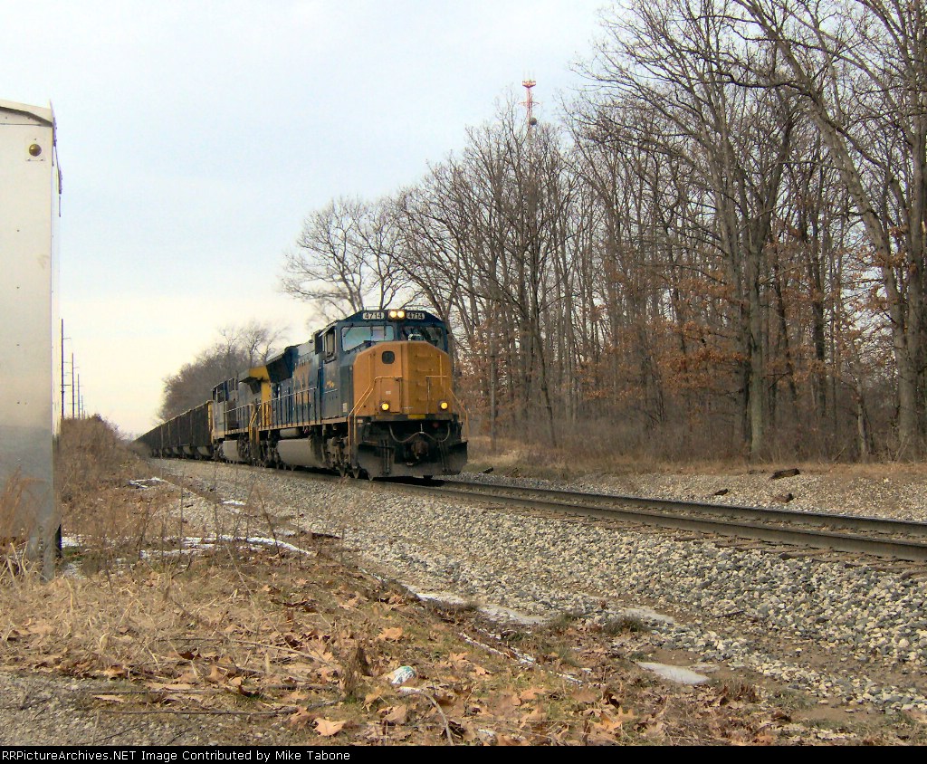 CSX 4714 on N915